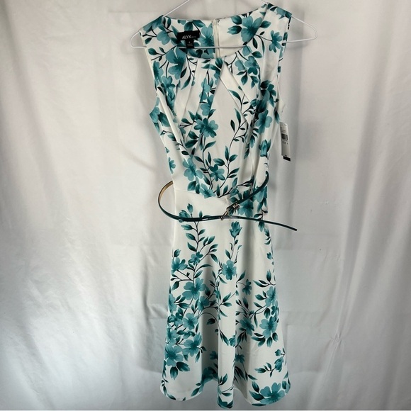 Alyx | Dresses | Alyx Womens Dress Size 4 Teal Flowers White Background ...